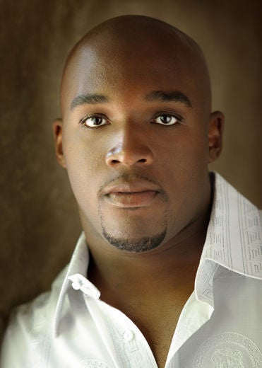 Do Right Men 2008: DeMeco Ryans - Essence