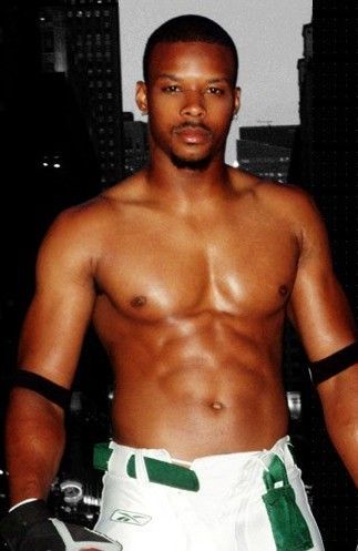 Do Right Men 2007: Kerry Rhodes - Essence