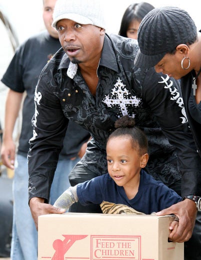 Catching Up With MC Hammer - Essence