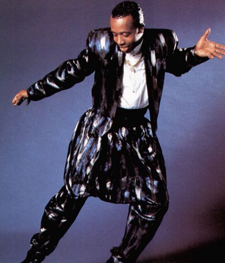 Catching Up With MC Hammer - Essence | Essence