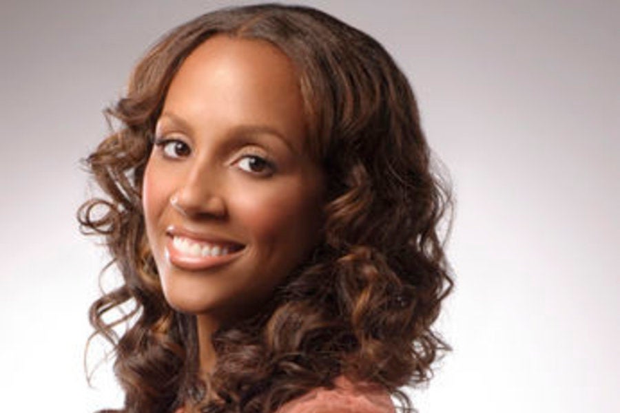 The Top Online Black Beauty Bloggers - Essence