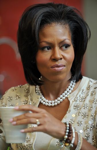First Lady Style: Pearl Necklace Trend - Essence