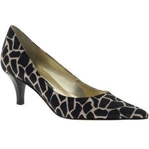 The Lust List: Pointy Toe Pumps | Essence