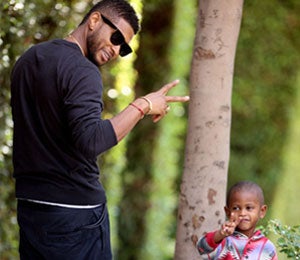 Celebs Throwing Up 'Deuces' - Essence | Essence