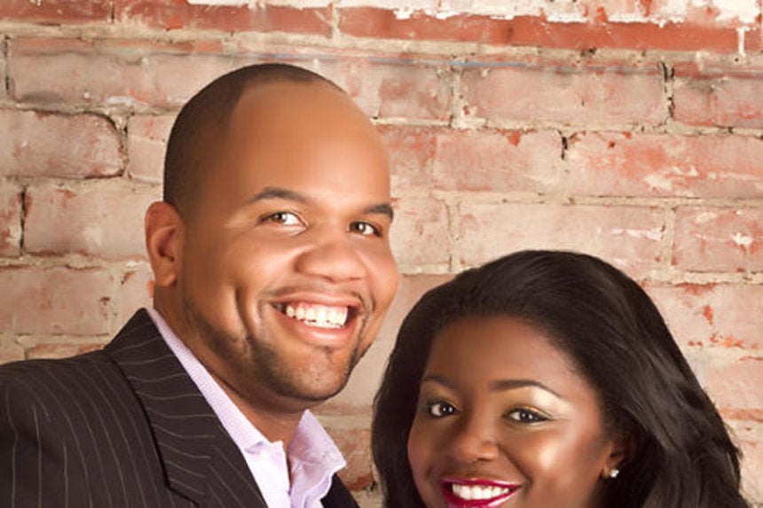 'Young and The Restless' Star Julia Pace Mitchell Engaged - Essence