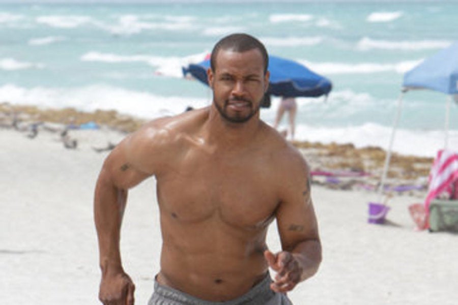 Eye Candy: Isaiah Mustafa - Essence