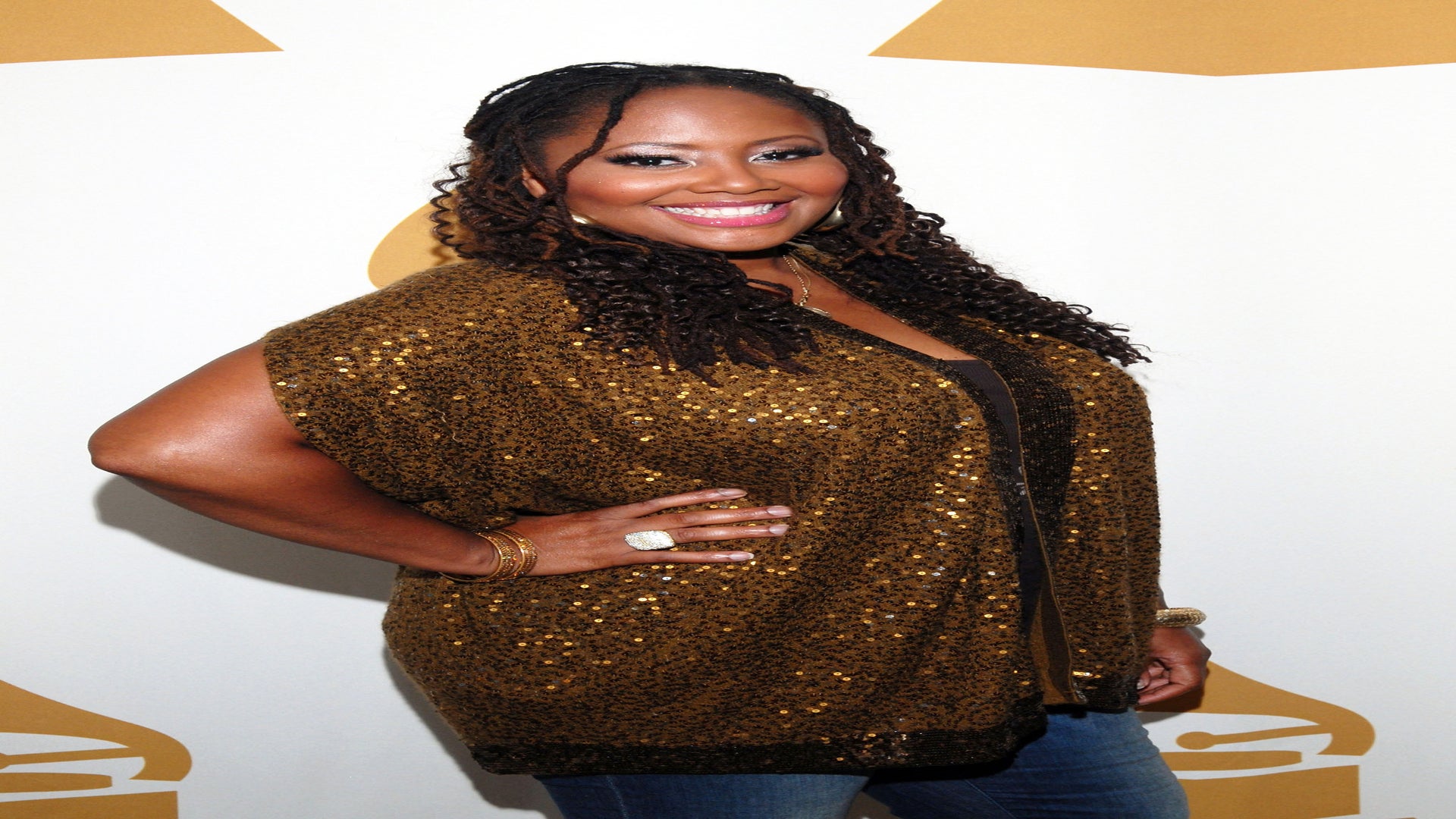 5 Questions with Lalah Hathaway on New Album, 'Where It All Begins ...
