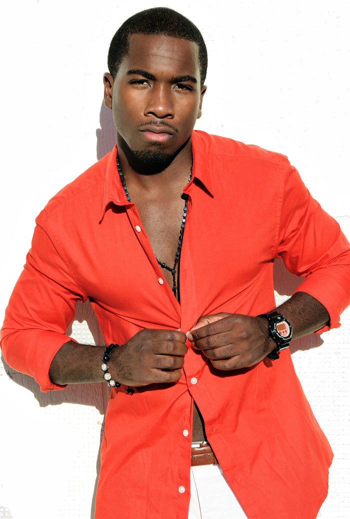 Eye Candy: Actor Jean Elie - Essence