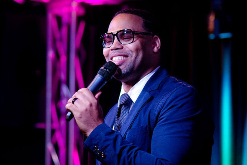 5 Things You Should Know About Eric Roberson - Essence