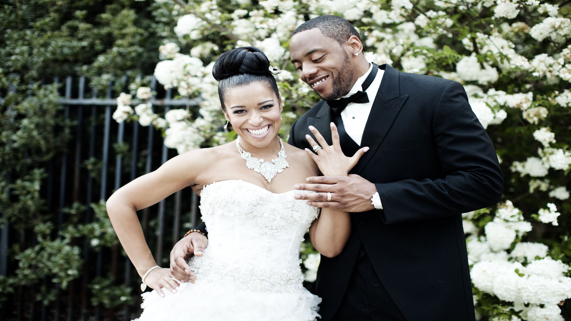 Exclusive: Minnesota Vikings Star Erin Henderson Shares Wedding Photos - Essence