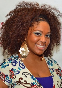 Dazzling Natural 'Dos | Essence