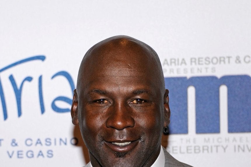 Must-See: Go Inside Michael Jordan's 56,000 Square Foot Chicago Estate ...