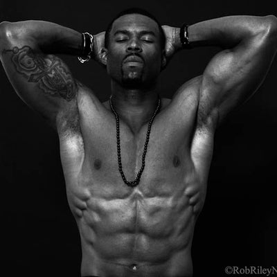 35 Gorgeous Photos Of 'Hit the Floor' Hunks McKinley Freeman and Rob ...