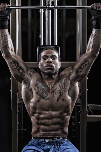 Eye Candy: Physique and Fitness Model Harold Allen - Essence
