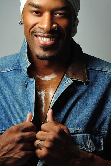 Eye Candy: Model Kenyon Glover - Essence