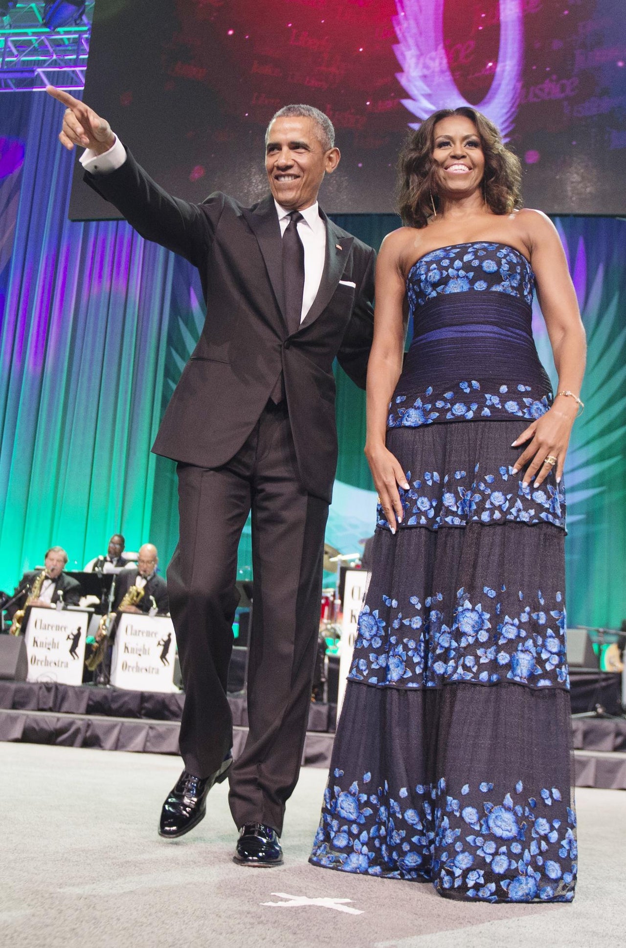 Happy Anniversary! President Obama and First Lady Michelle Obama ...