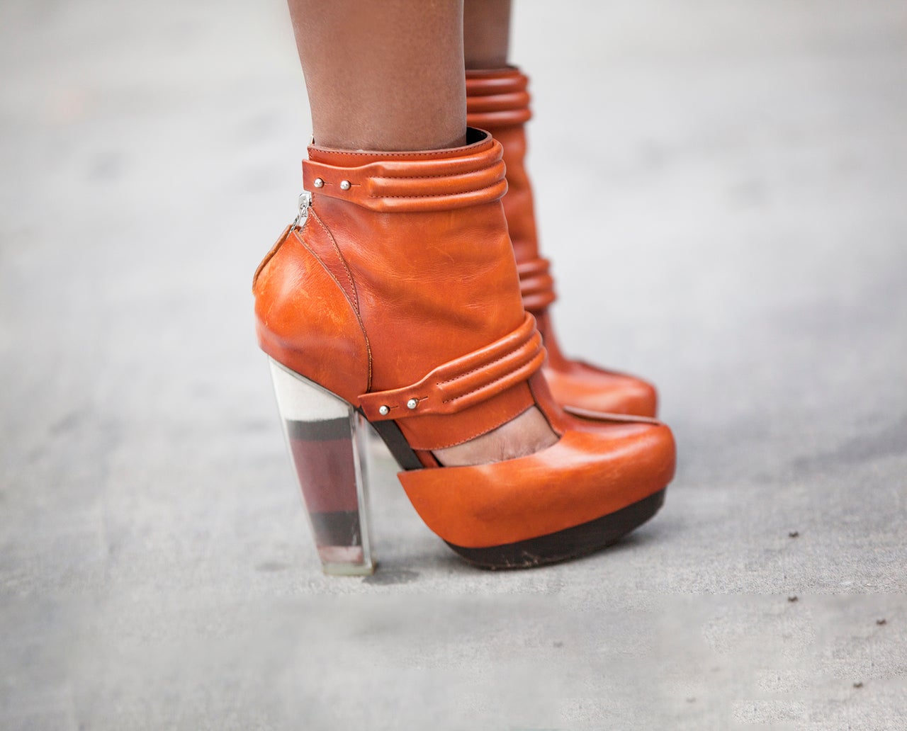 Accessories Street Style: 13 Eye-Catching Heels That Prove Details are ...