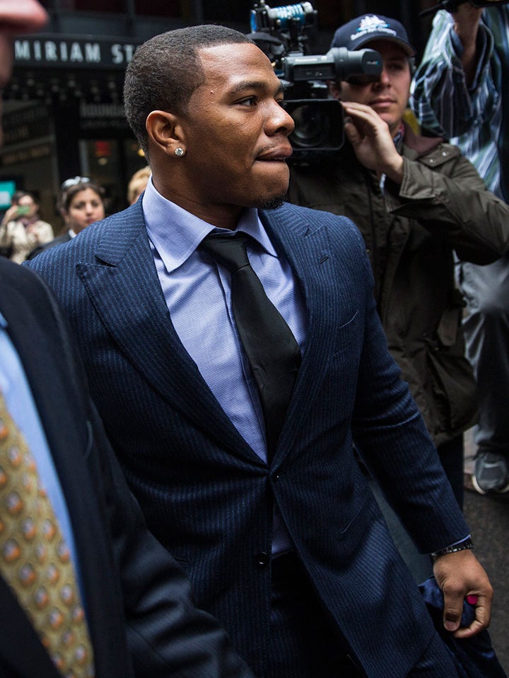 Ray Rice Says He'll Donate NFL Salary To Charity If He Gets Signed ...