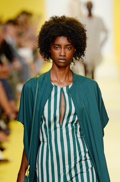 Models With Natural Hair - Essence