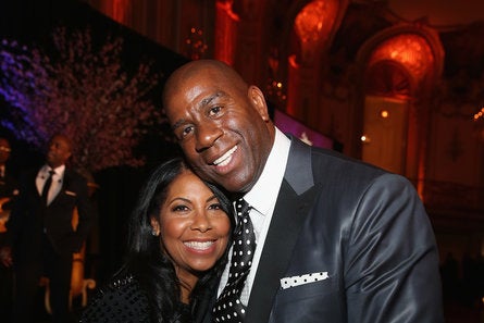 8 Famous Couples Who Celebrate Their Wedding Anniversaries In A Big Way ...