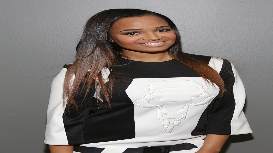 Kyla Pratt Cuts Hair - Essence