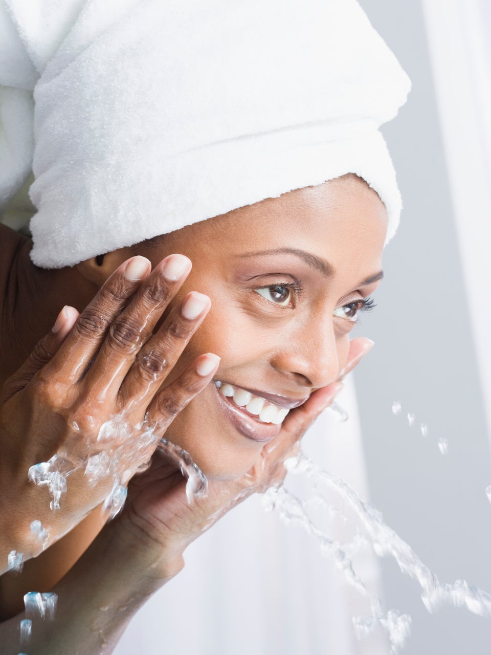 What Are Splash Masks? - Essence