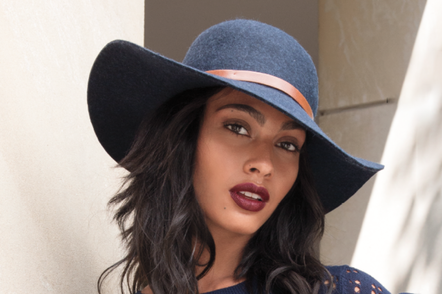 8 Ways to Upgrade Your Fall Look With Chic Navy Pieces - Essence