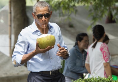 54 Iconic Pictures from President Obama's International Travels - Essence