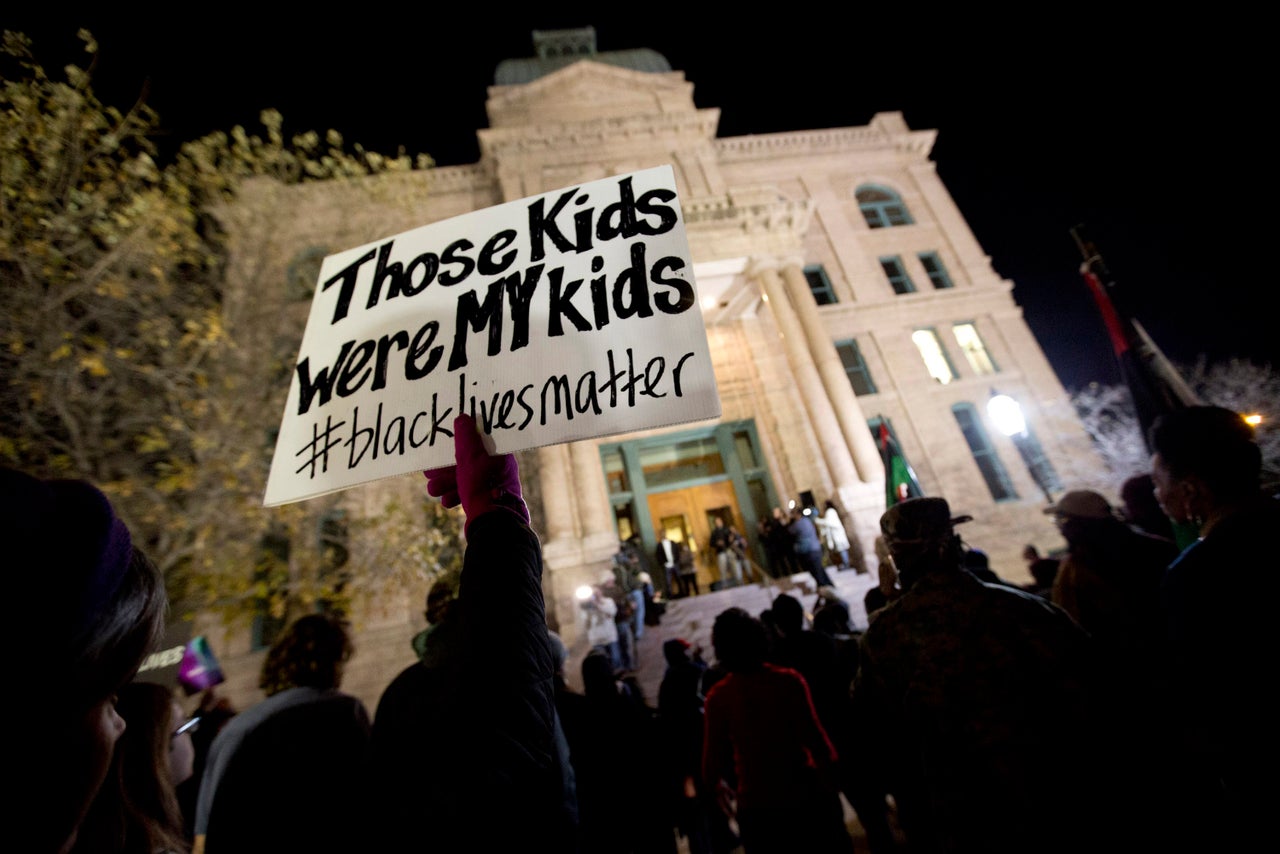 Fort Worth Protest Police Brutality Against Black Mother Jacqueline ...