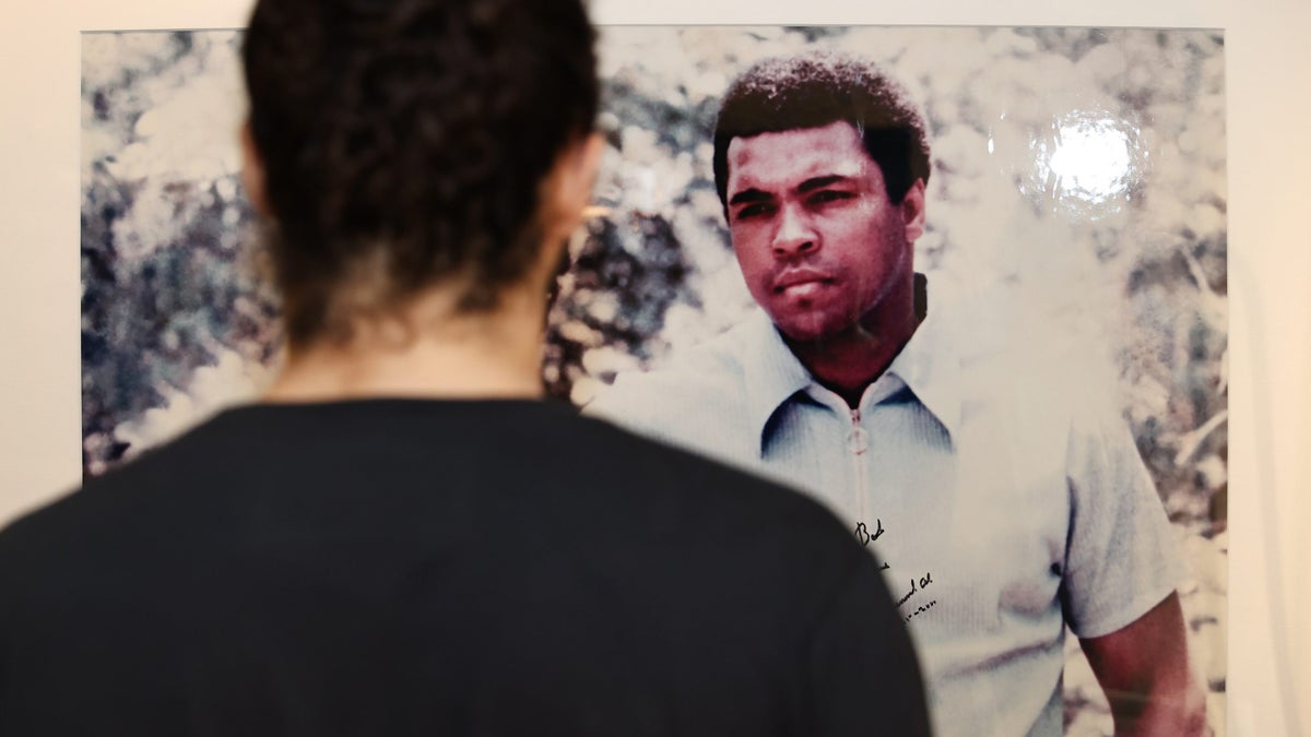 Talent Runs In The Family: 14 Famous Dads And Their Famous Offspring ...