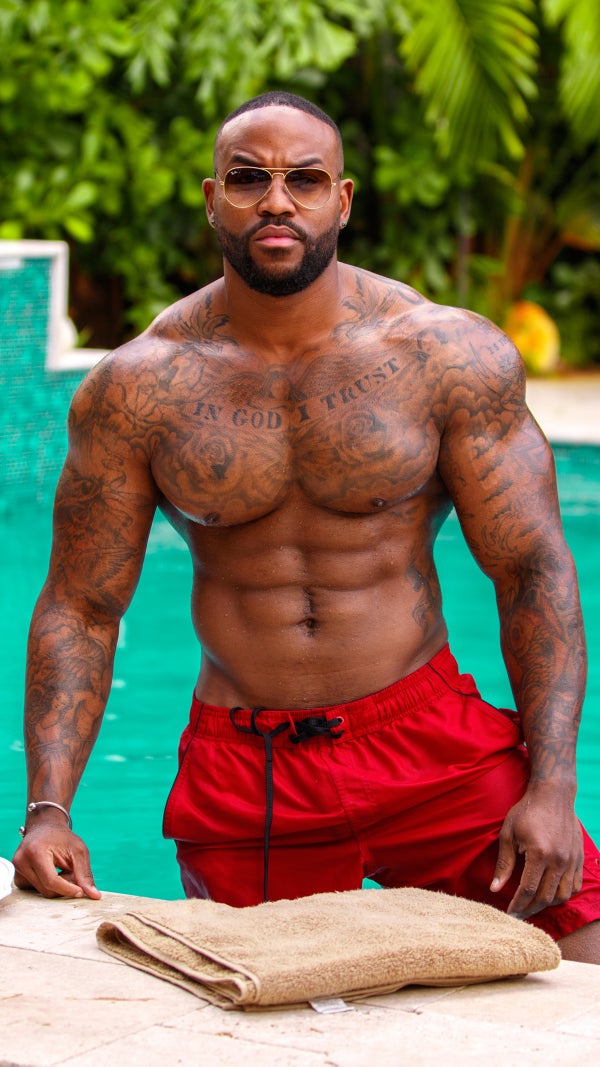 #MCM: Ladies, You Need to See Hunky Model Joshua Benoit Right Now ...