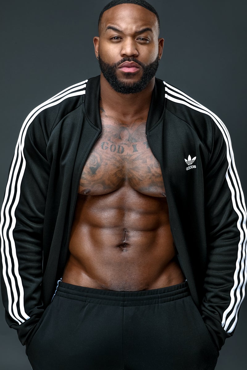 #MCM: Ladies, You Need to See Hunky Model Joshua Benoit Right Now ...