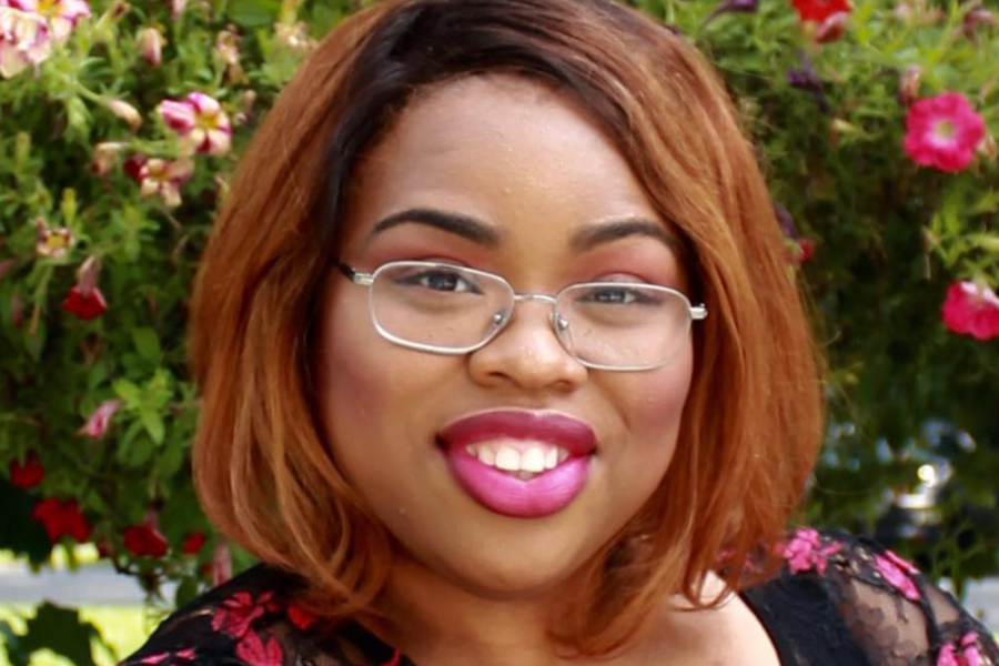 '4:43' Essay Writer Candice Benbow Appears on ESSENCE's 'Yes, Girl ...