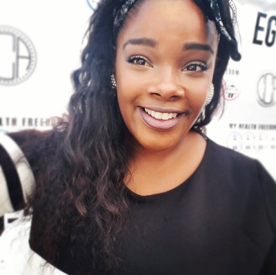 Comedy Dynasty: The Incredibly Talented Wayans Family- Essence