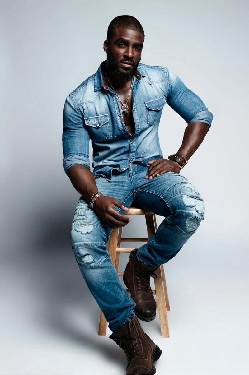 MCM Actor Model Travis Cure Sexy Photos Eye Candy ] - Essence