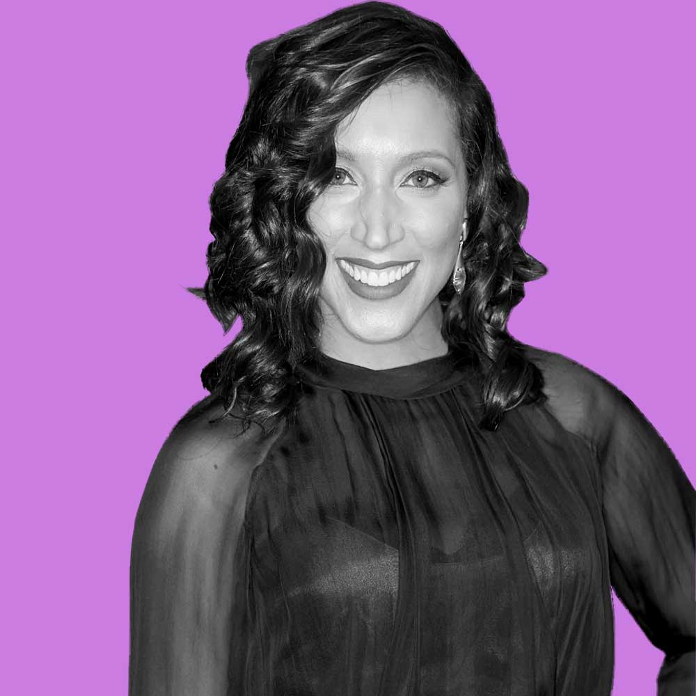 Robin Thede Is A Regular Person Who Sometimes Embarrasses Herself In ...