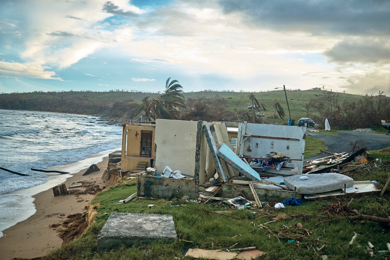 Puerto Rico Is Still Struggling With A Lack Of Drinking Water | [site ...