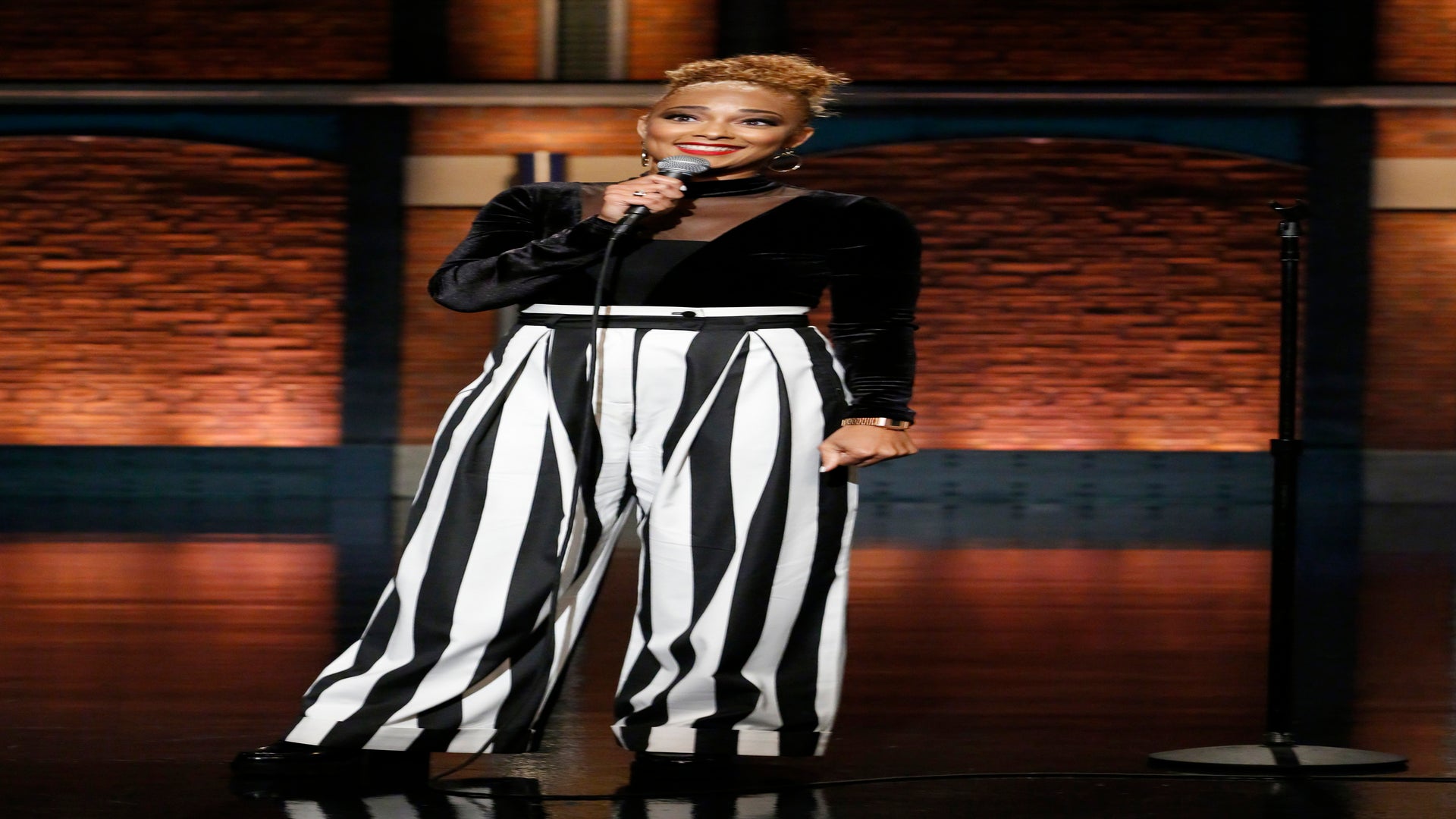 ‘Insecure’ Star Amanda Seales’ First Comedy Special Is Coming To HBO ...