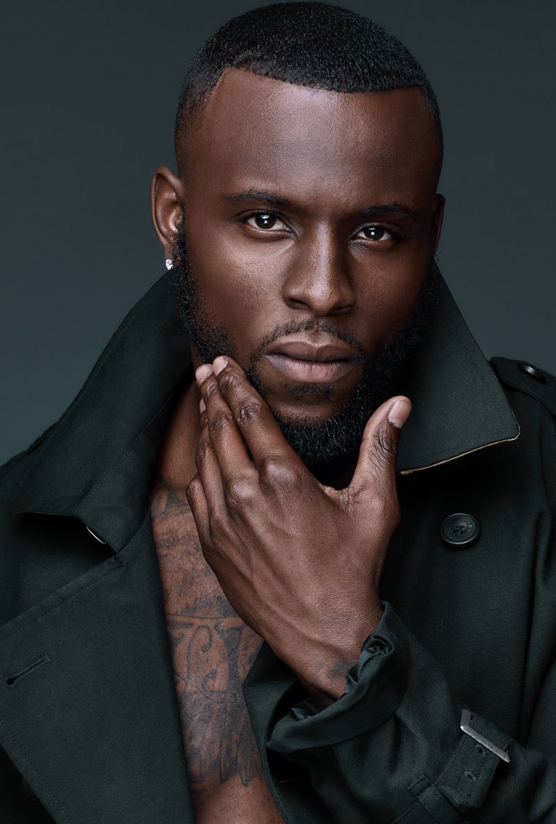 MCM Pro Athlete Travis Howard Sexy Photos Eye Candy - Essence