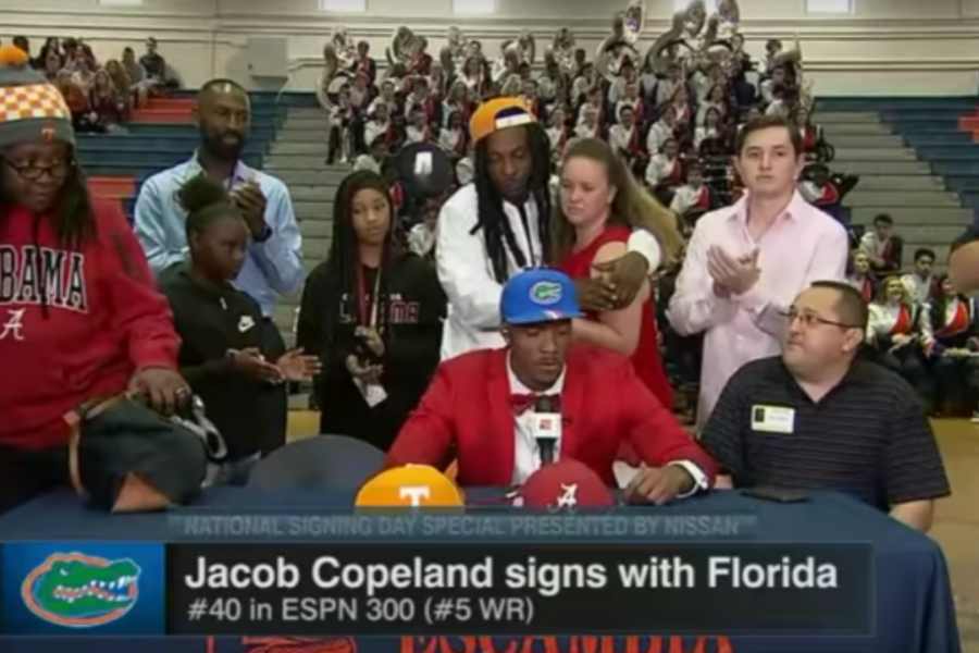 Jacob Copeland's Mom Walks Out When He Picked Florida For College - Essence