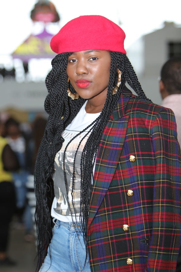 The Gorgeous Hair and Beauty Spotted At The 2018 ESSENCE Street Style Event