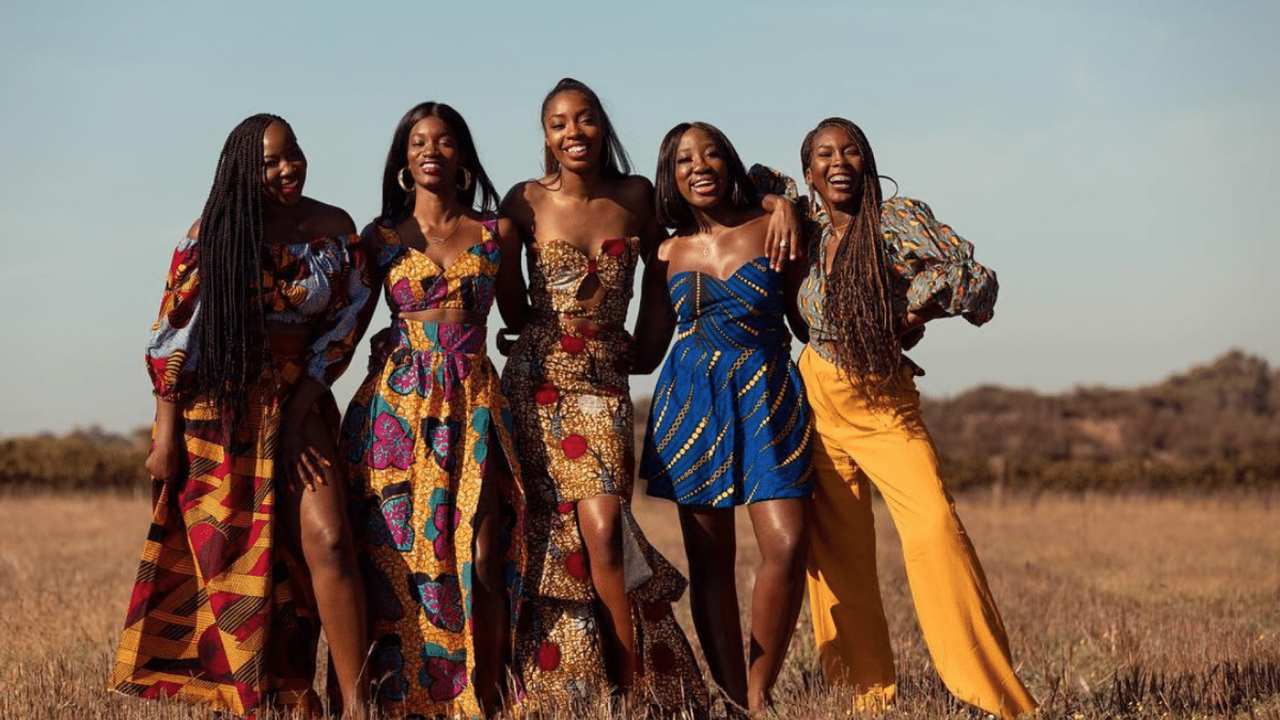 Black Travel Moment Of The Day: This Travel Squad Slayed Their Cape ...