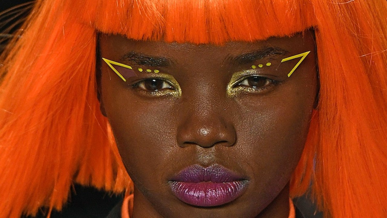 12 Neon Eyeliners You Need Right Now - Essence | Essence