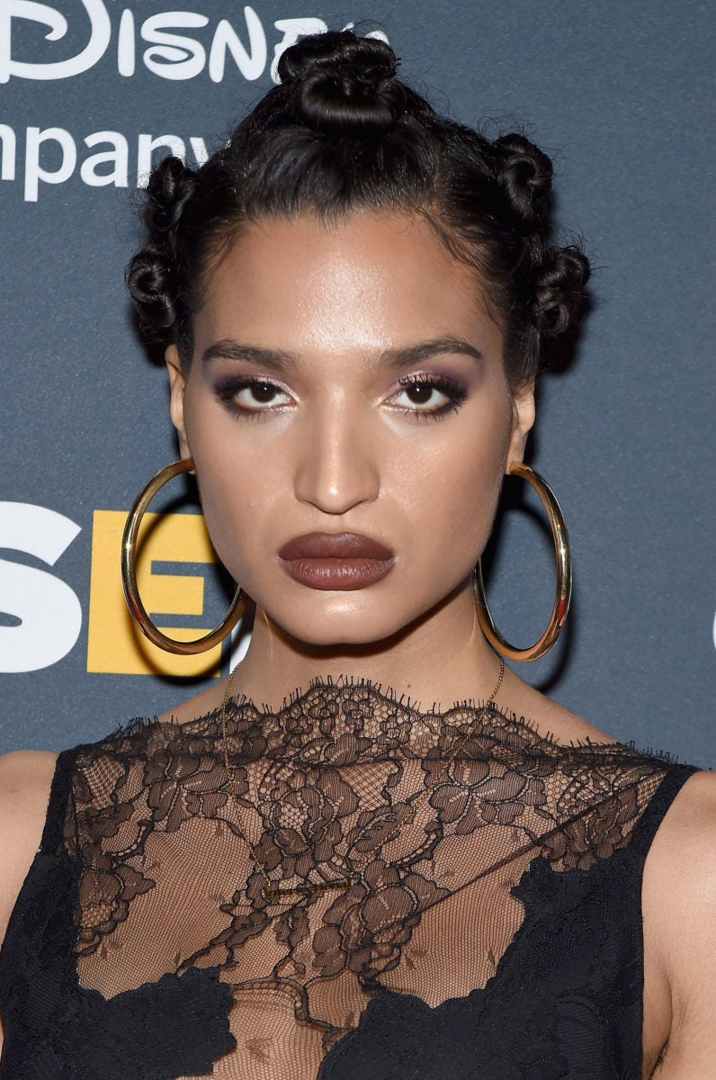 12 Times Indya Moore's Red Carpet Pose Gave Us A True Beauty Moment ...