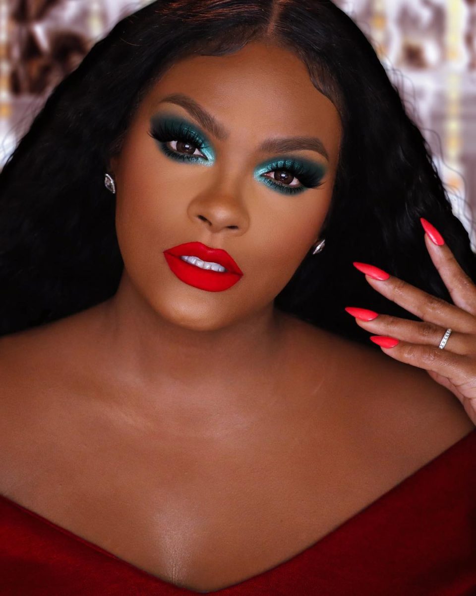 Savannah Sylver Is Proof That Playing With Color Is Great For Your Eyes ...