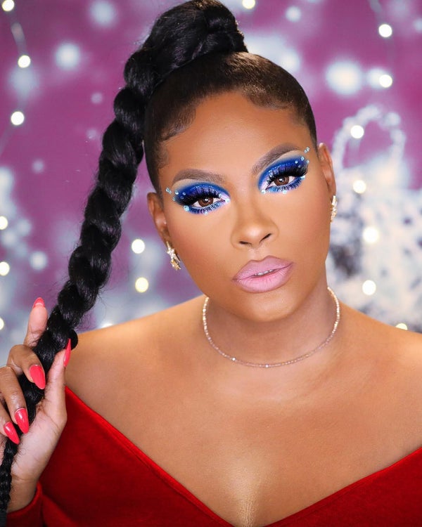 Savannah Sylver Is Proof That Playing With Color Is Great For Your Eyes ...