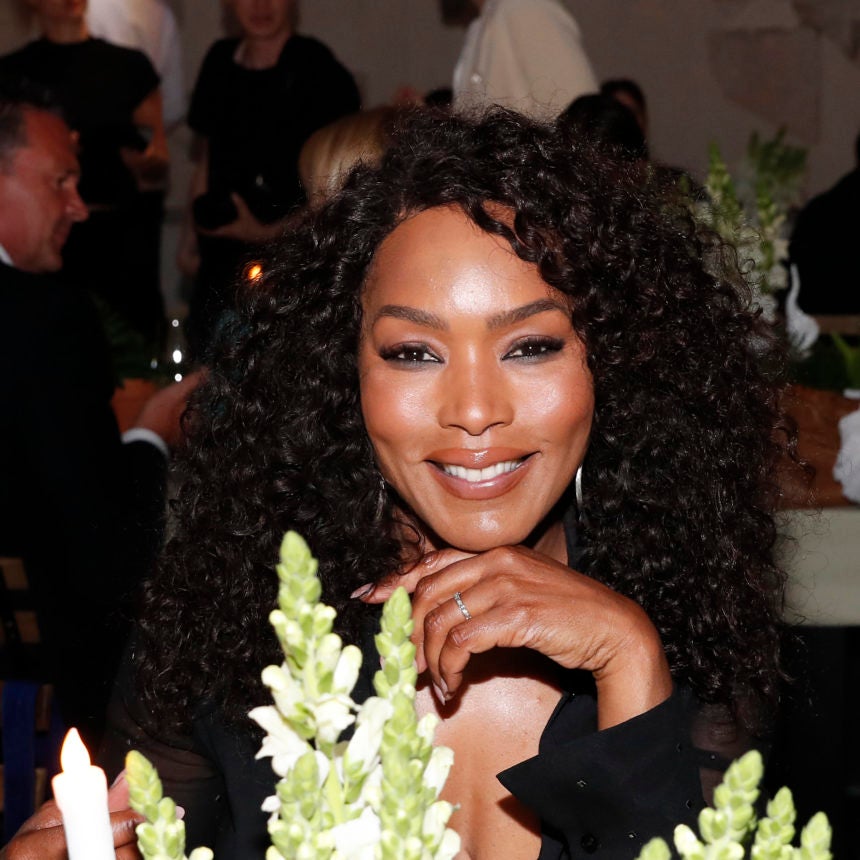 Mo'Nique Gets Emotional After Hitting This Fitness Milestone - Essence