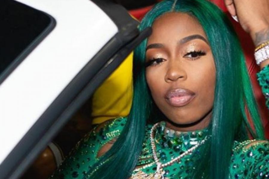 Is Green The New It Hair Color? - Essence