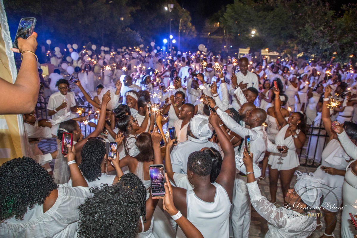 These Photos From Haiti's Dîner en Blanc Have Us Ready To Party Like ...
