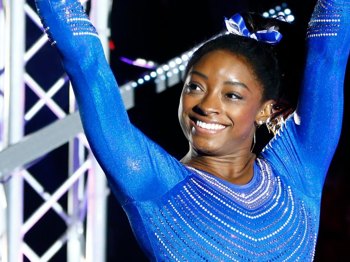 Simone Biles Goes For Gold Eyeshadow At U.S. Championships | Essence